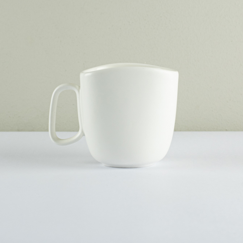 Taza Blanca Brookman de AMBIENT